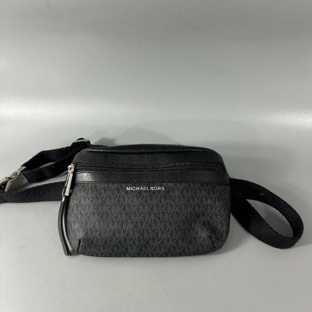 Michael Kors Mini Mk Monogram Black Jet Set Fanny Pack - Gem